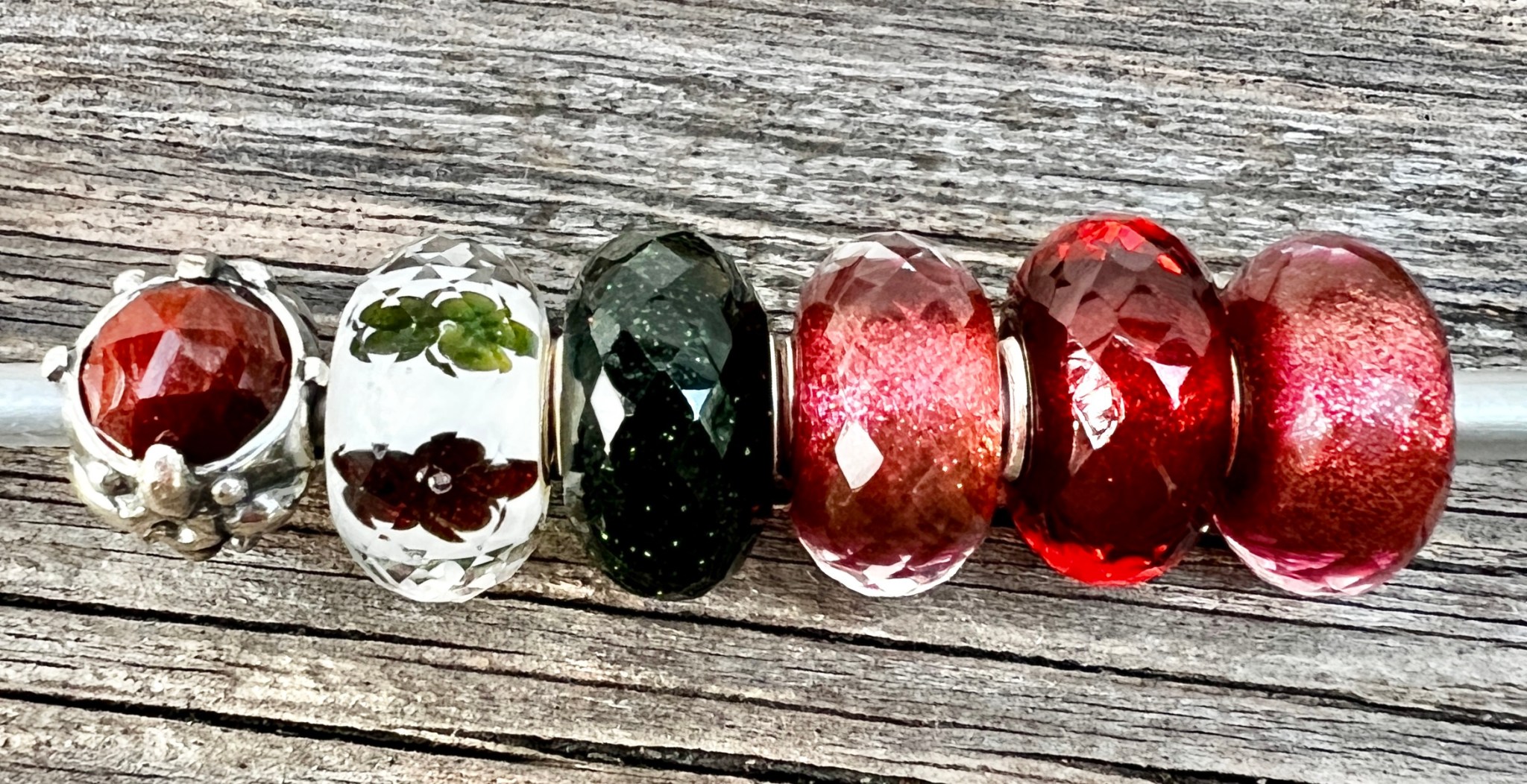Trollbeads Poinsettia Wish Bracelet – marthnickbeads